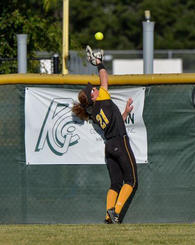 Granada Softball Edges Out Amador In First Round of North Coast Section ...