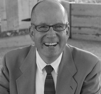 Julian Farnam | Obituaries | independentnews.com