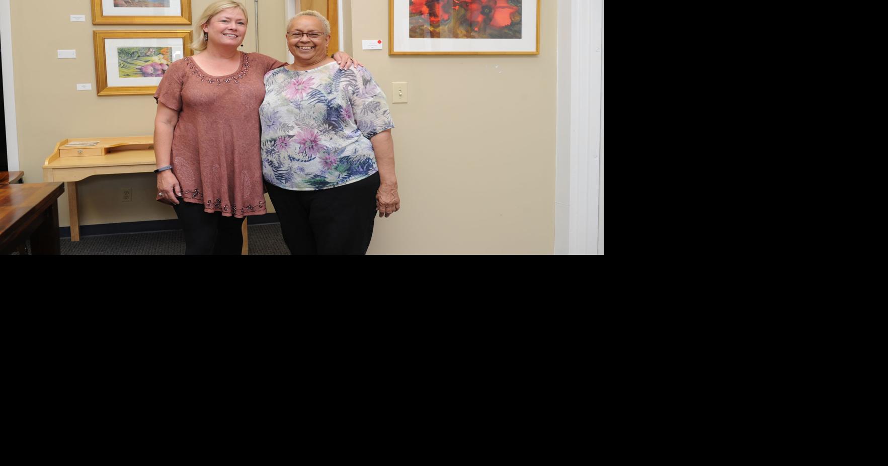 Expressions of color | Arts & Living | independentri.com