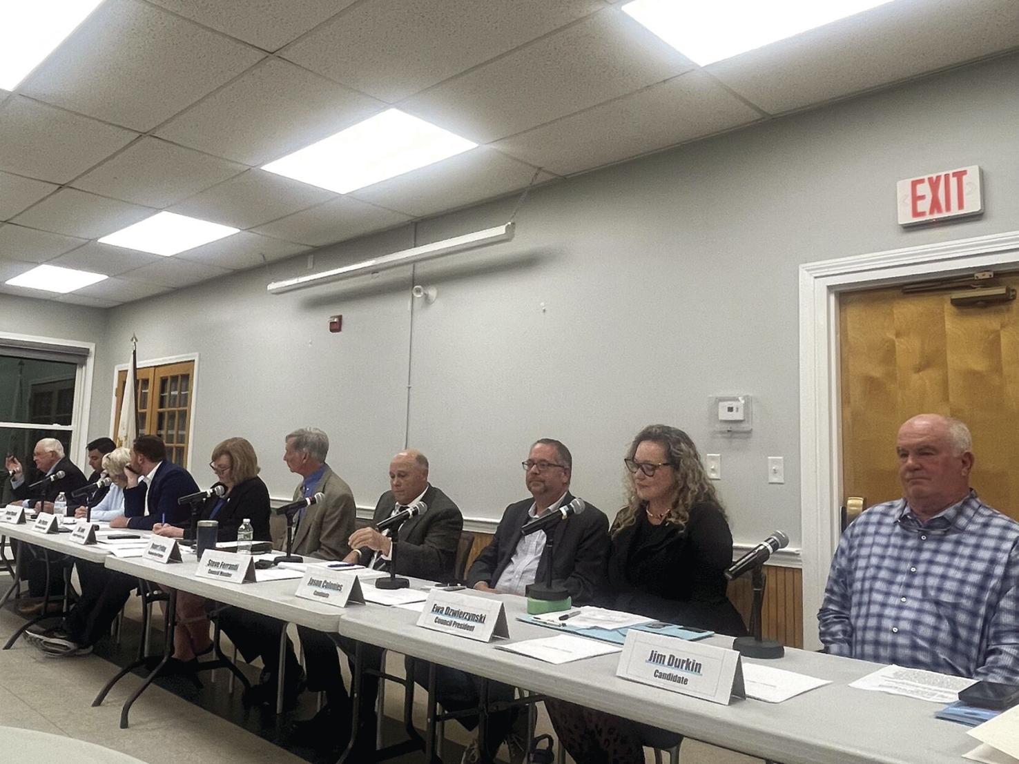 Narragansett Town Council contenders talk housing issues in candidate ...
