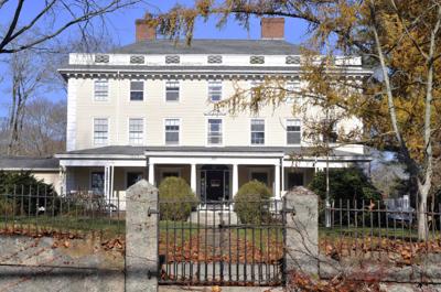Larchwood Inn decision expected Feb. 24 | South Kingstown ...