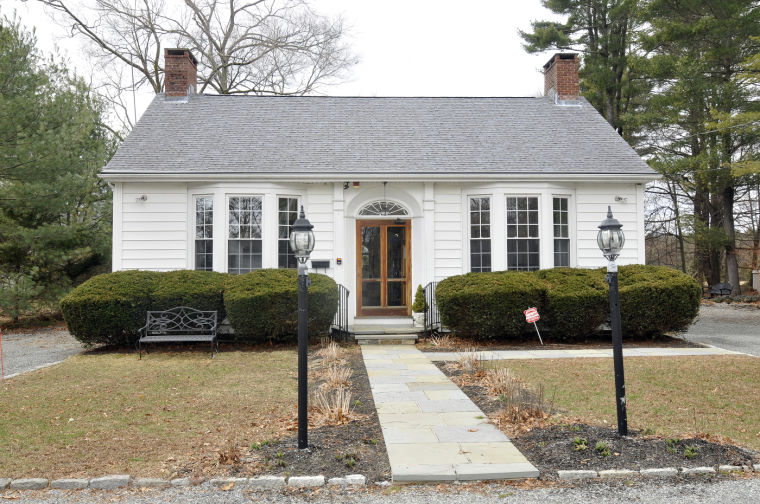 Author, librarians celebrate one of America's oldest institutions ...