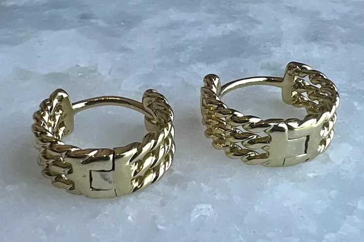Gifts for Fashion Forward Folks | Gift Guide | inlander.com