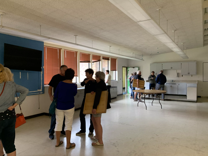 Alumni get last look into the old Mead Junior High | News | inlander.com