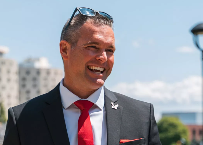 Eastern Washington University athletic director Tim Collins strives to ...