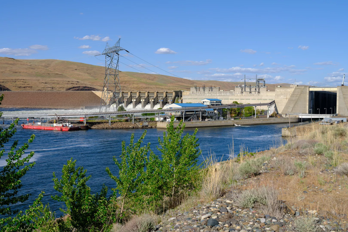 Debate over the lower Snake River dams' removal has gone on for decades ...