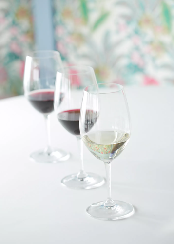 A mother-daughter team bring rare wines to Spokane Valley with new shop ...