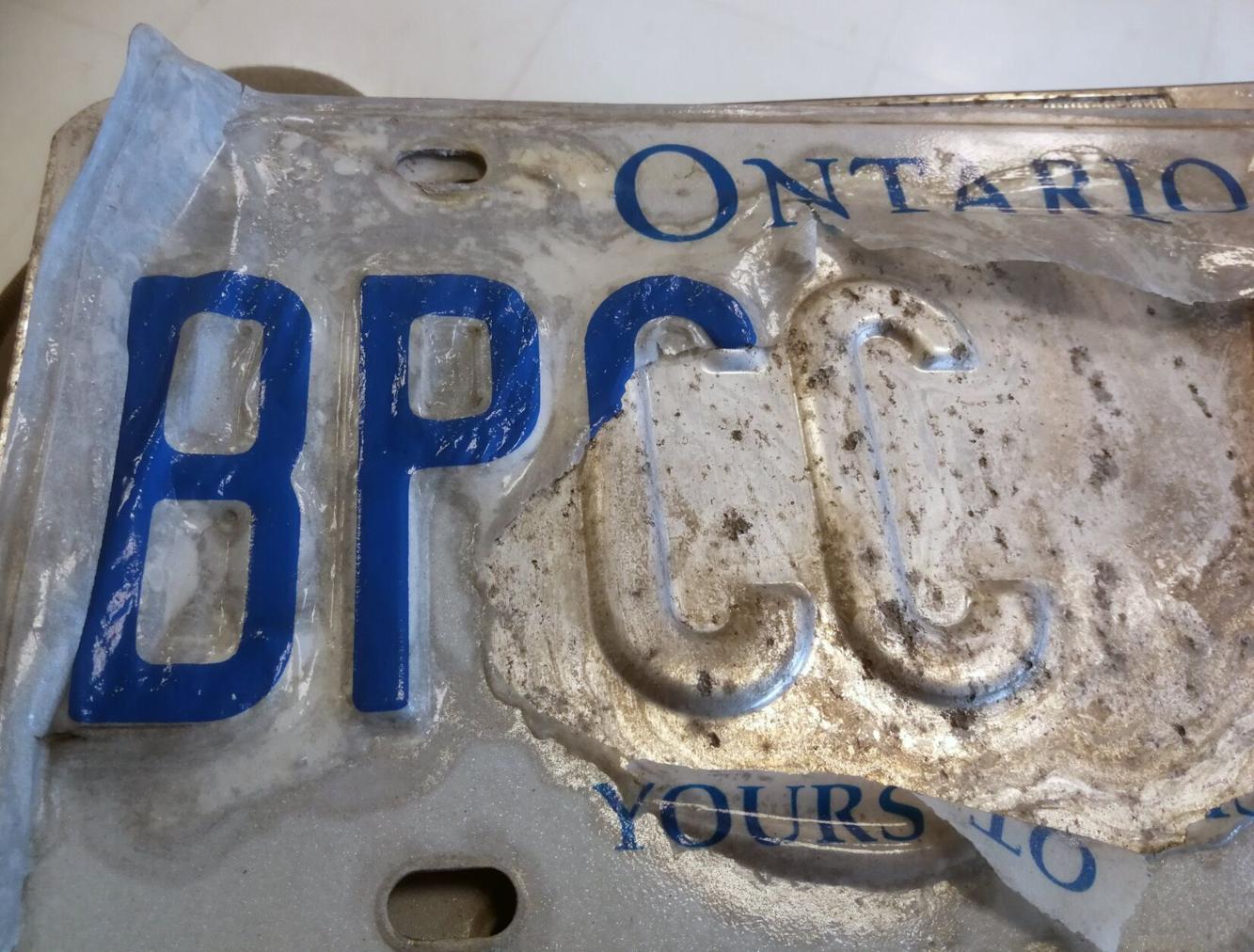 Ontario police cracking down on obscured licence plates