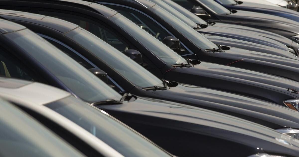 Canadian used car prices down from a year ago: AutoTrader
