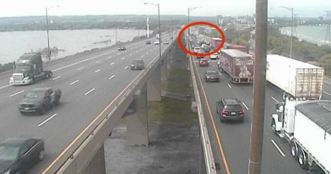 'Long drive home': Multi-vehicle crash on QEW in Burlington causing ...