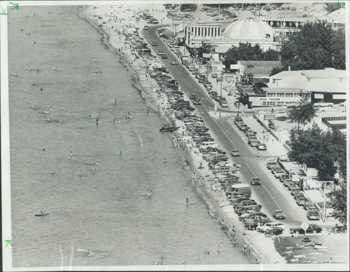 Wasaga Beach main strip under construction