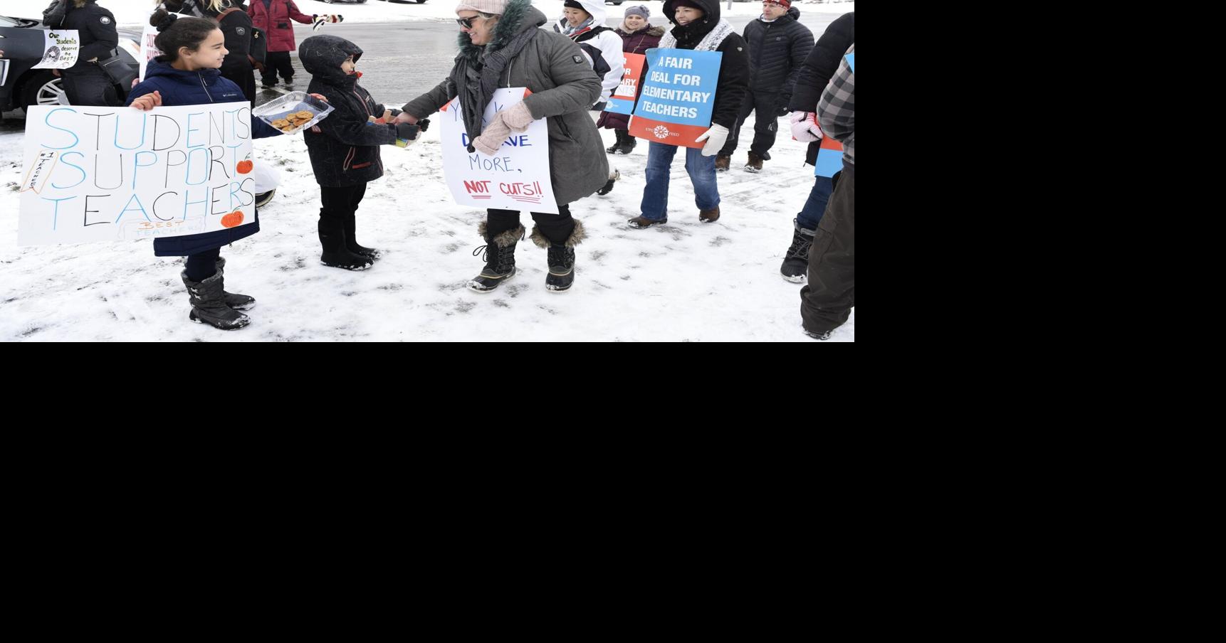 Halton District School Board elementary teachers join in province-wide strike
