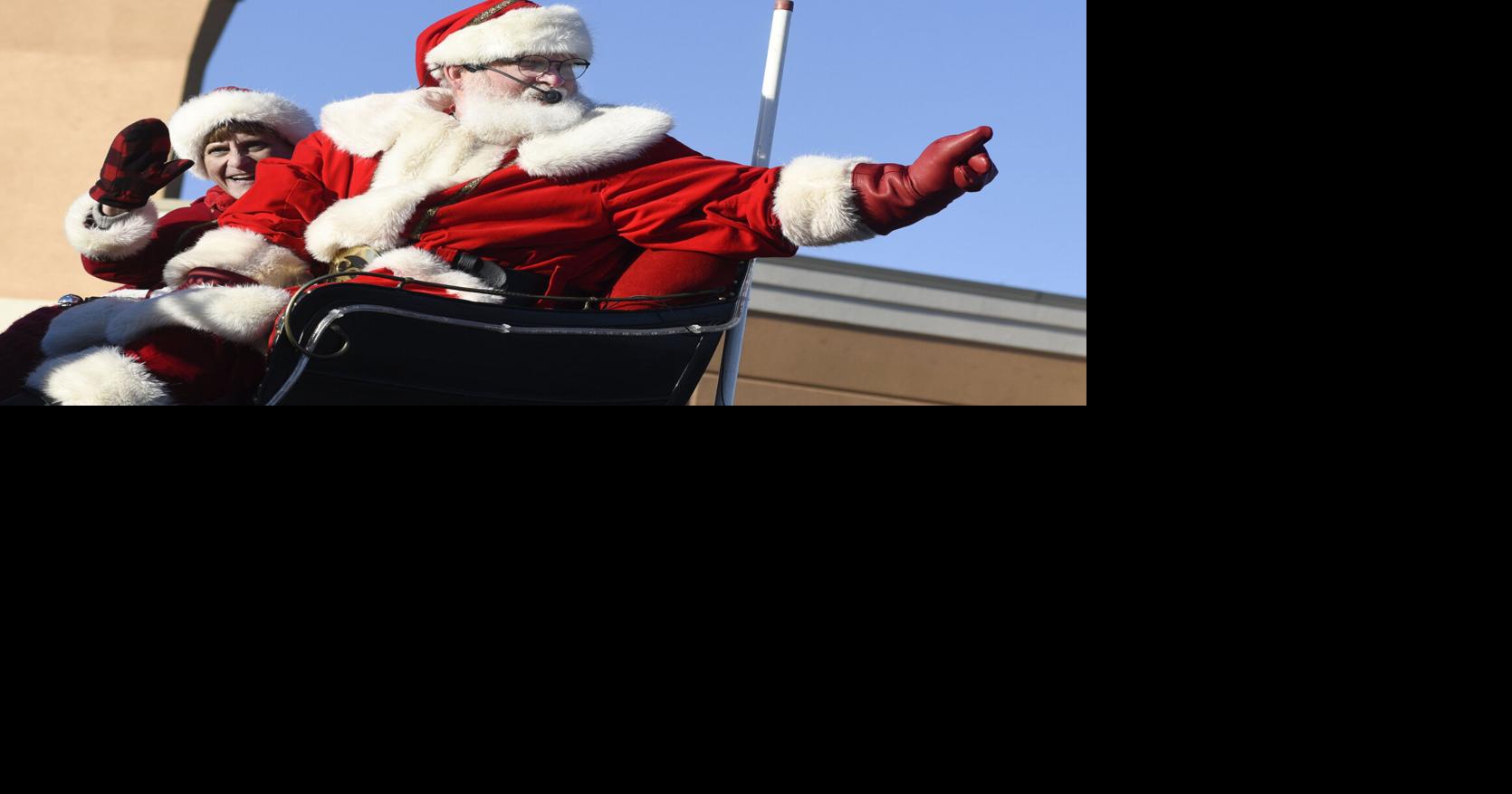Where and when are Santa Claus parades in Halton?