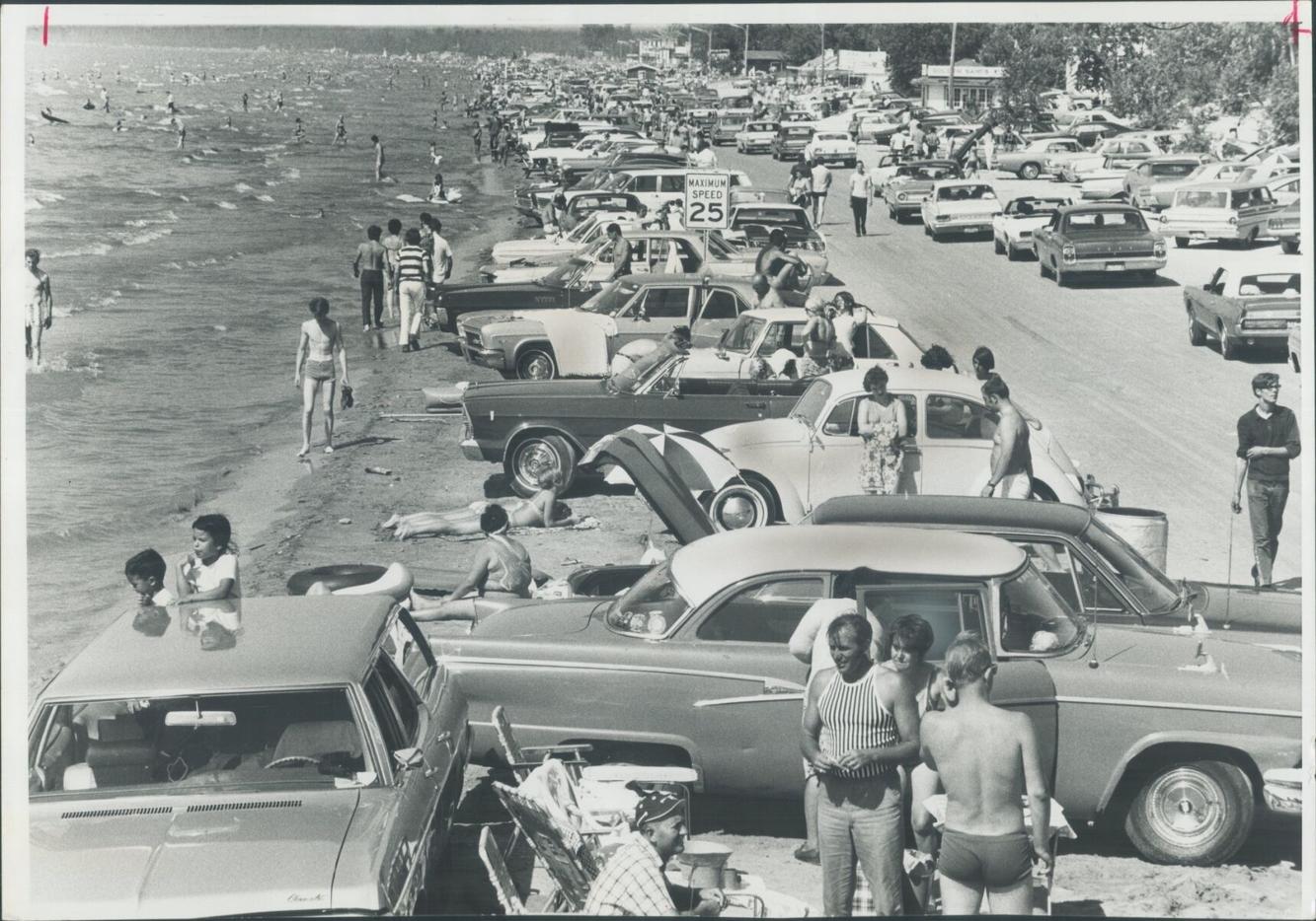 Wasaga Beach main strip under construction