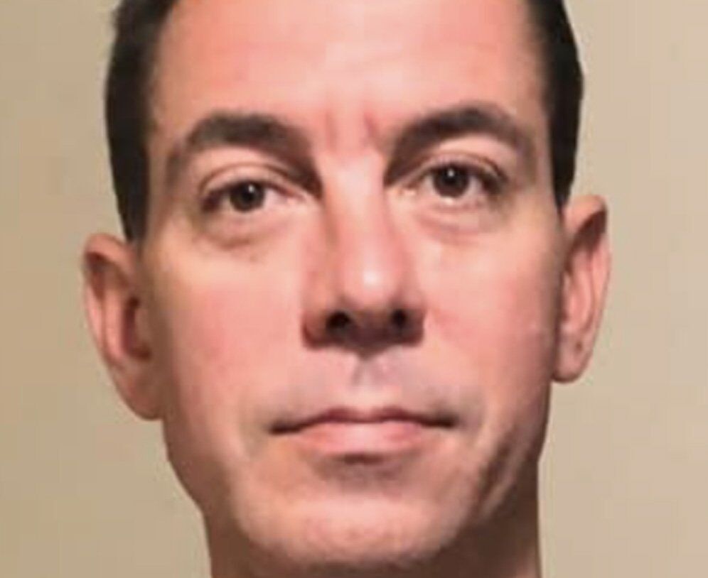 Help pouring in for Oakville man struck by vehicle