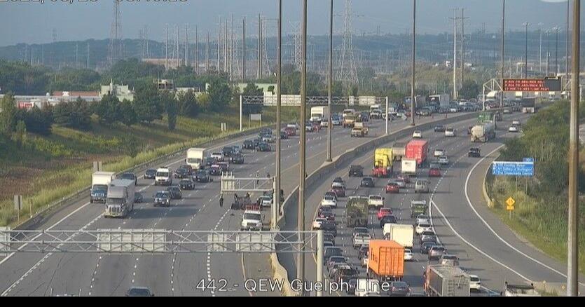 UPDATE: QEW at Guelph Line cleared after morning incident blocked lanes