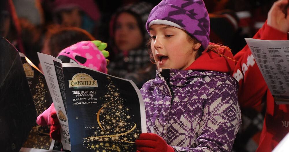 Downtown Oakville tree lighting
