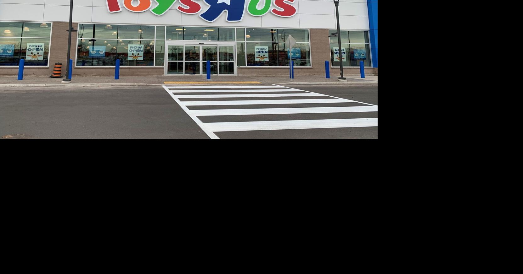 Burlington OPP joins United Way to hold toy drive