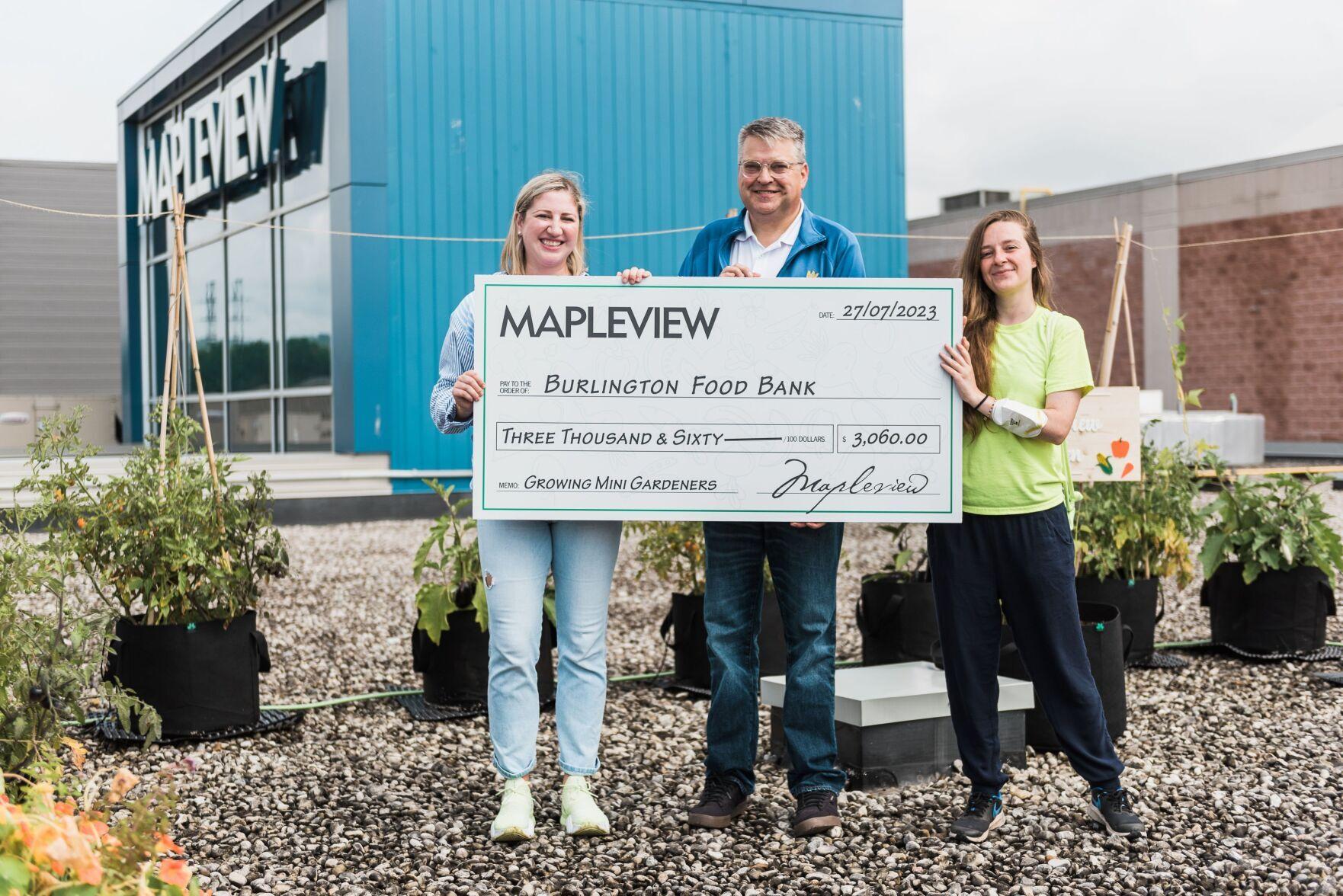 Mapleview Shopping Centre in Burlington transforms rooftop into garden ...