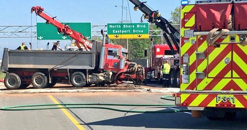 'Lanes are blocked in both directions': Major traffic jam after multi ...