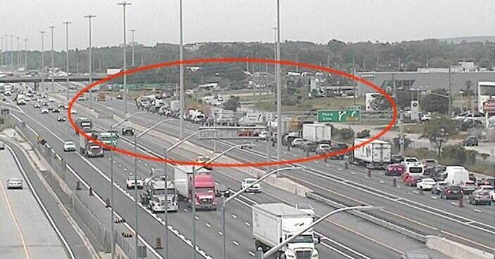 What’s causing major QEW traffic delays in Oakville Aug. 2?