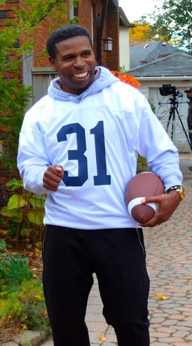 Oakville's 'Pinball' Clemons speaks out on World Pneumonia Day