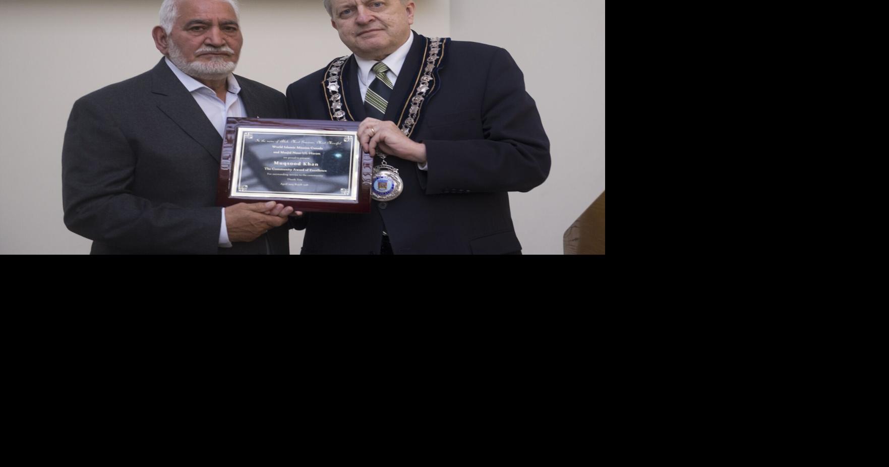 Oakville pays tribute to the late Max Khan