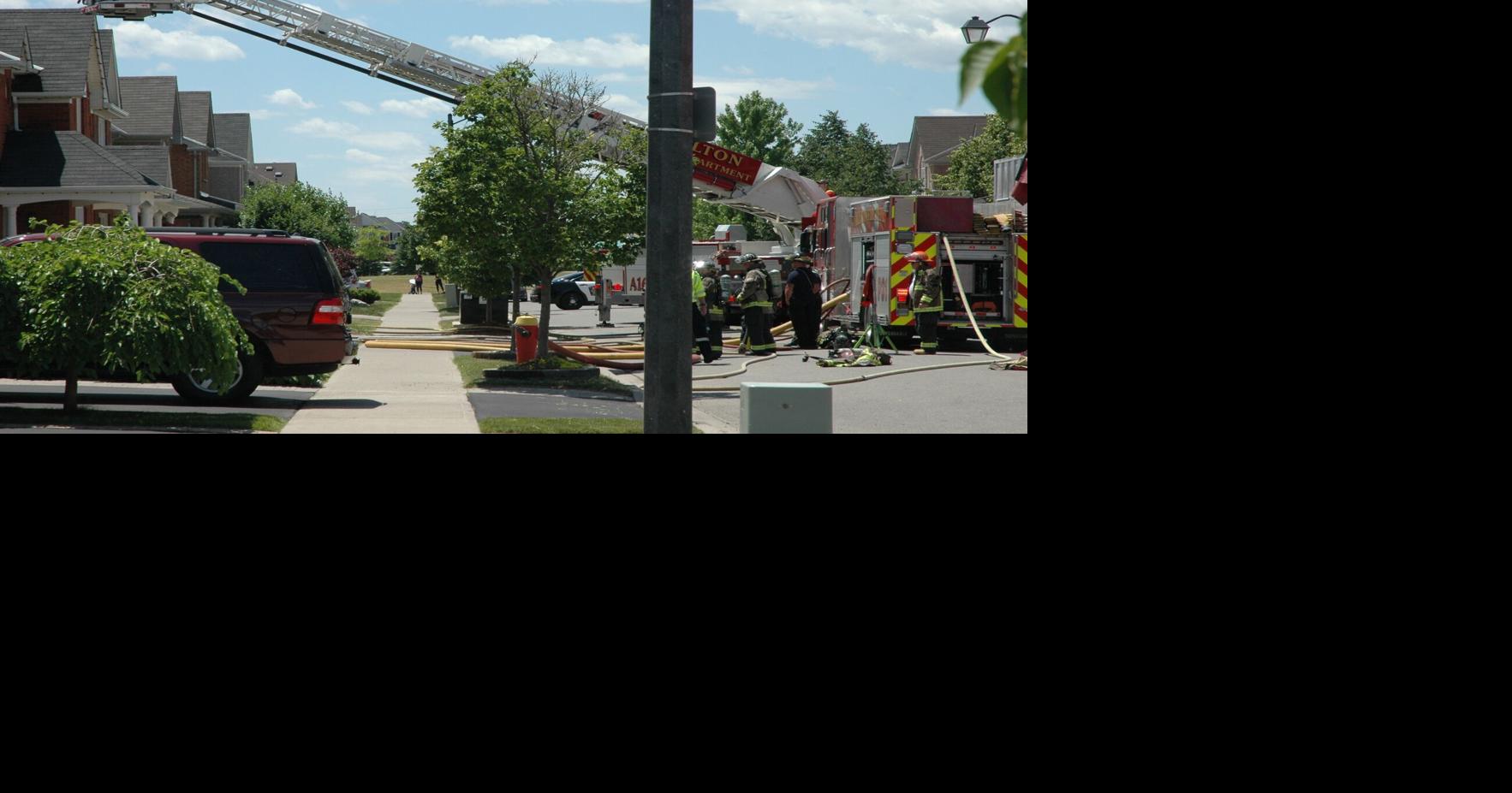 UPDATE: Three people, including firefighter, suffer minor injuries in ...