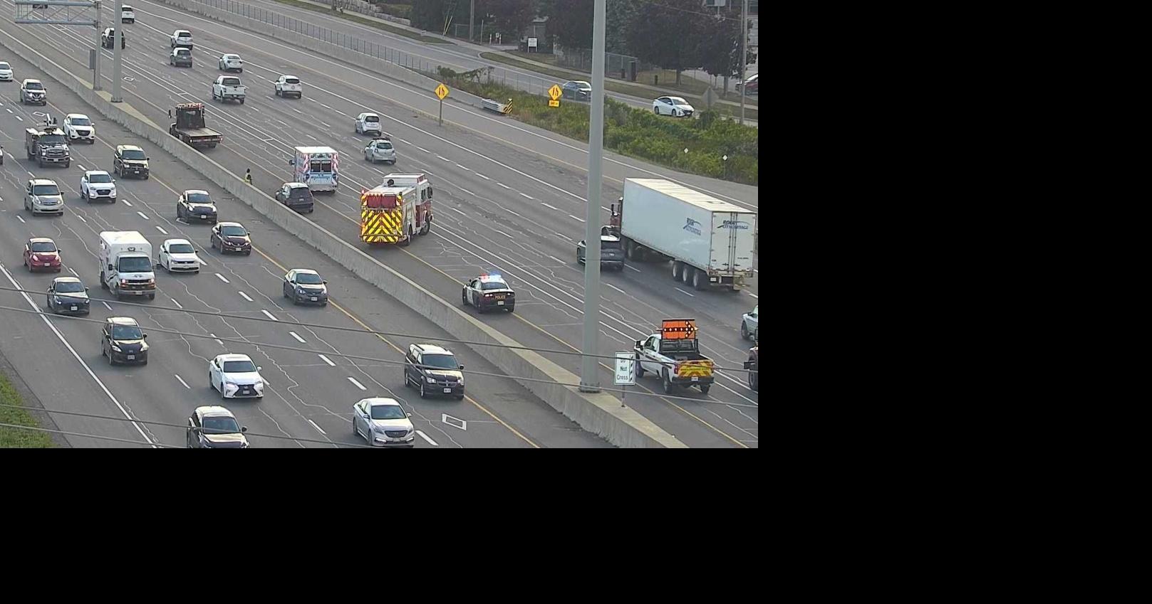 Bad crash on QEW in Oakville sends firefighters, police and paramedics ...