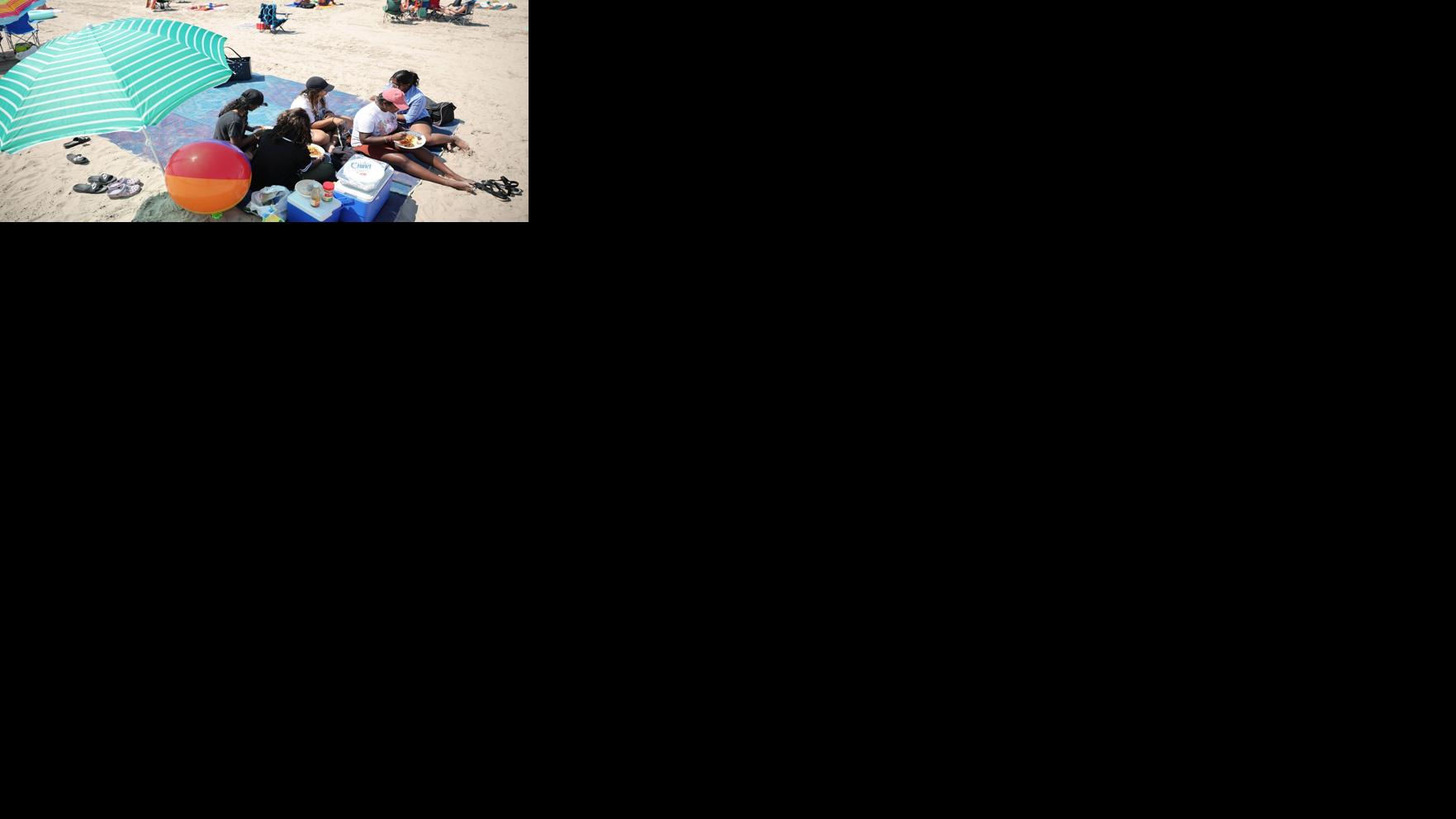 Wasaga Beach main strip under construction