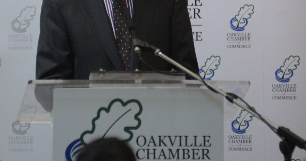 Eggleton tells Oakville Chamber planning answers are in data