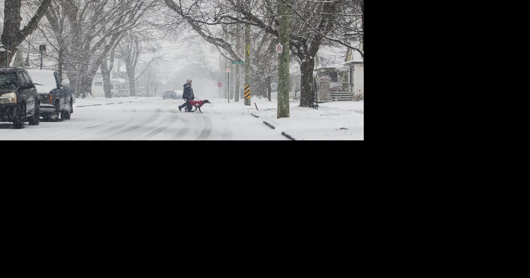 Snow squalls set to continue throughout the weekend