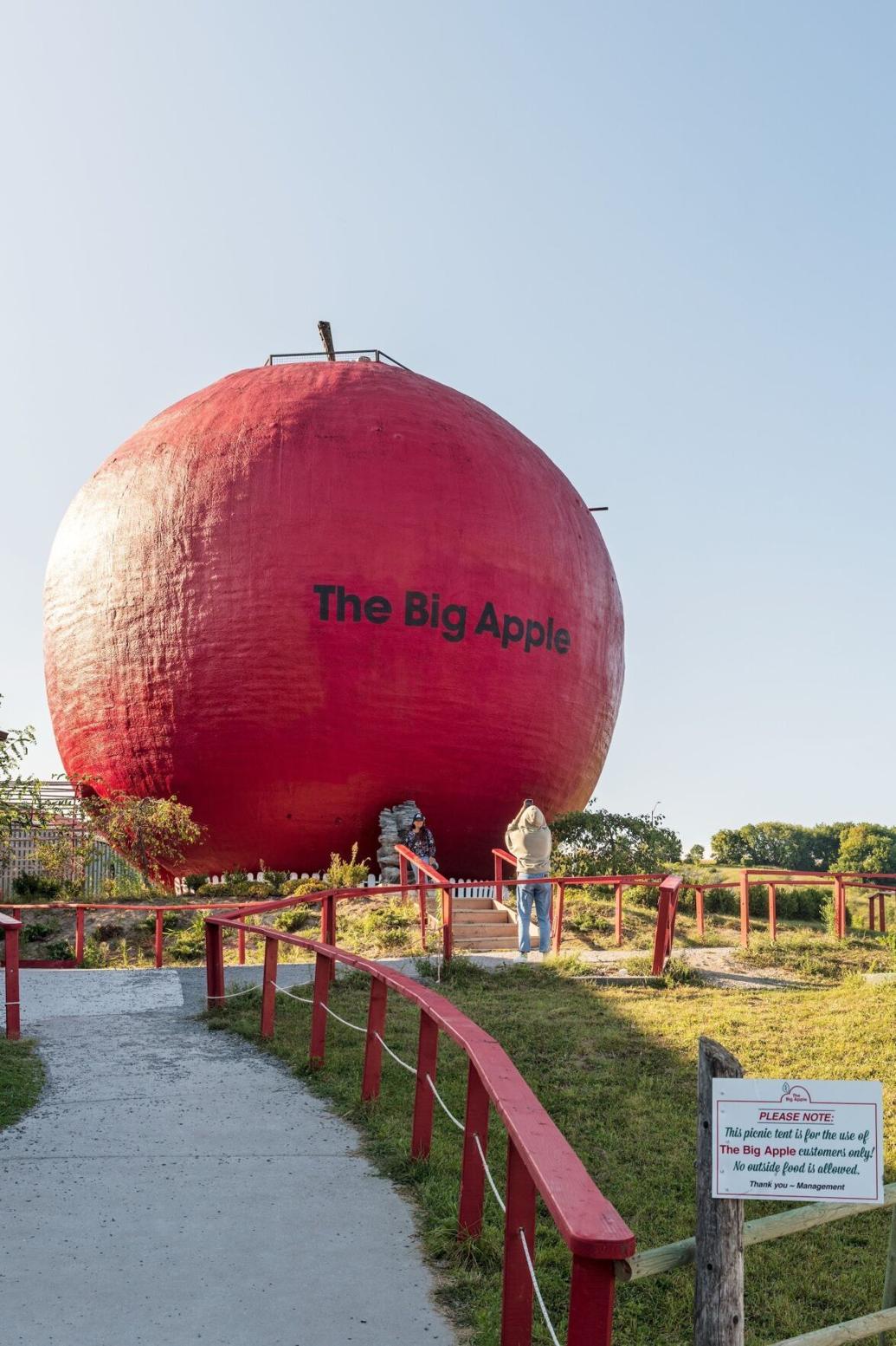 What free activities are happening at the Big Apple?