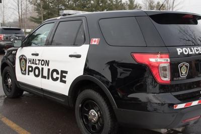 Robbery and vandalism keep Halton police busy in Oakville