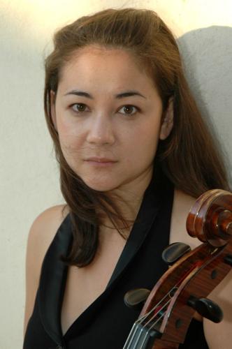 Soloist Rachel Mercer brings romance to stage