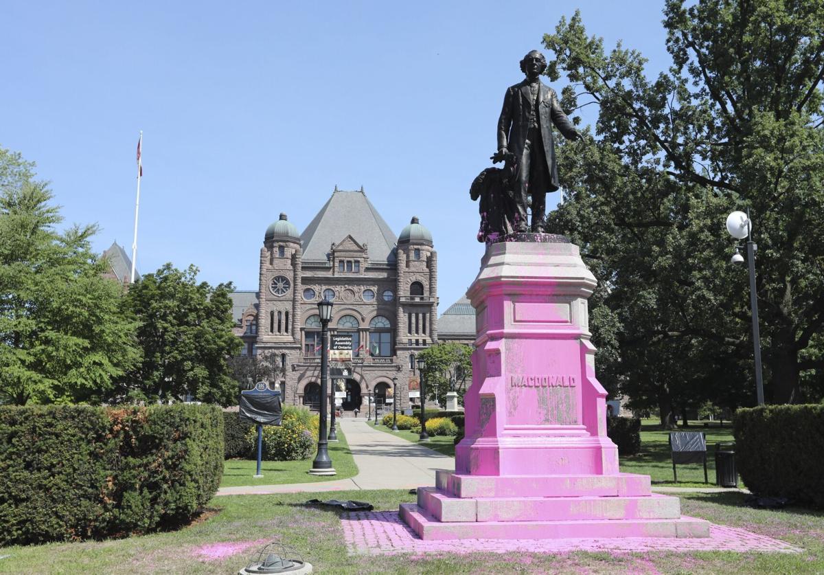 Where have Sir John A. Macdonald statues been vandalized?
