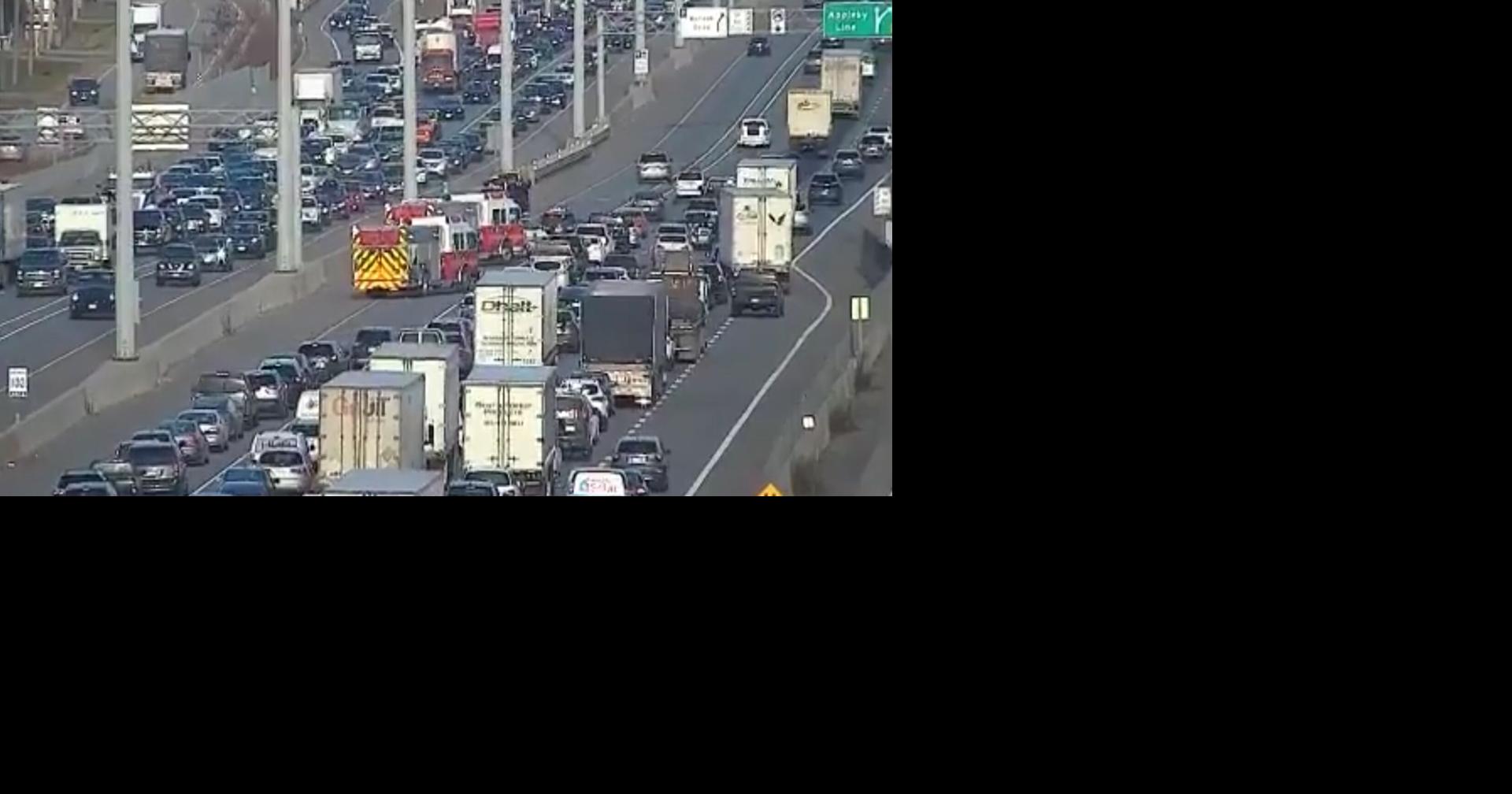 VIDEO: Major traffic delays after crash on QEW in Burlington causes closure