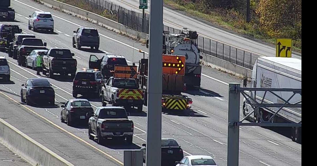 Chain-reaction crash on QEW at Oakville and Burlington border leaves ...