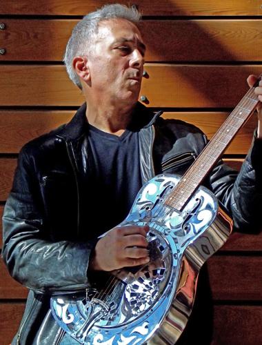 Oakville’s Patrick Ballantyne signs with major record label