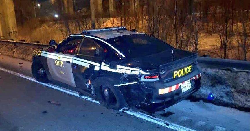 Burlington OPP officer taken to hospital after Highway 403 crash