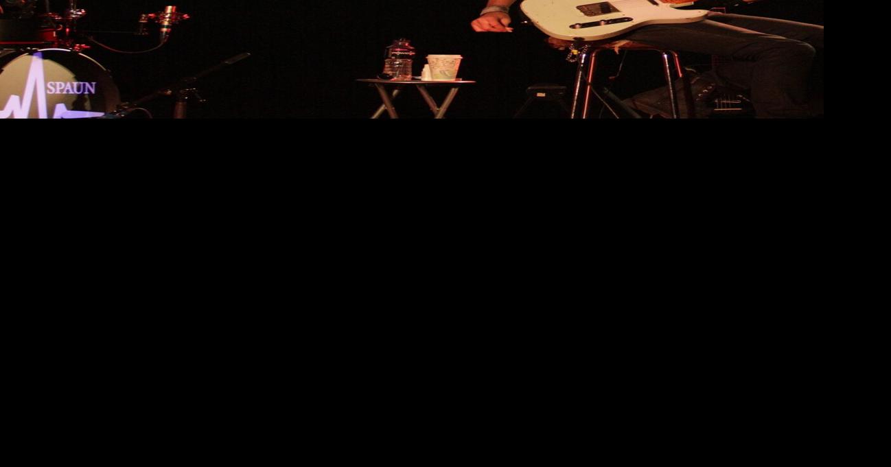 Robb Nash hits home with suicidal youths