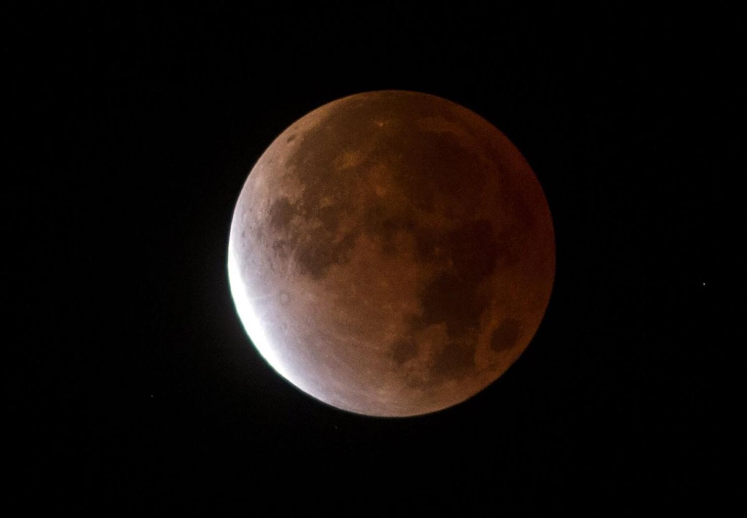 Ontario Total Lunar Eclipse 2025: When and how to catch it