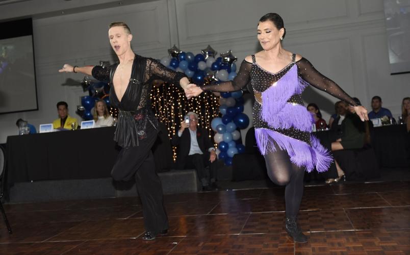 Oakville cancer survivor wins Prancing with the Stars