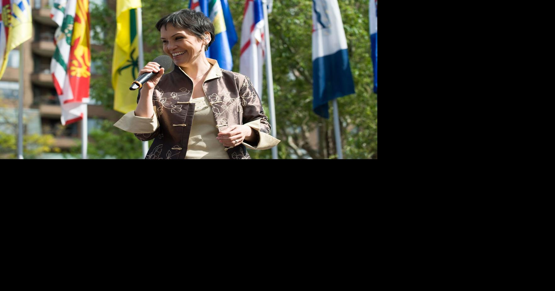 Susan Aglukark brings Inuit story to Oakville's MacLachlan College