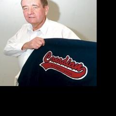 Bob Hooper named Hockey Heritage Award winner