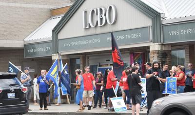LCBO strike continues, stores won’t open Friday as planned