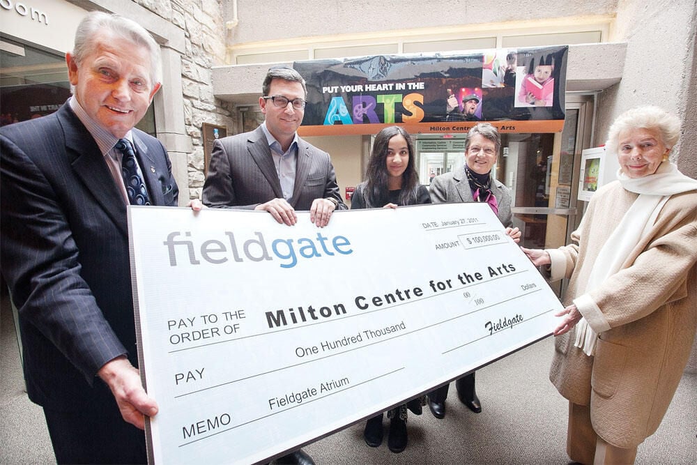 Campaign gets final big boost