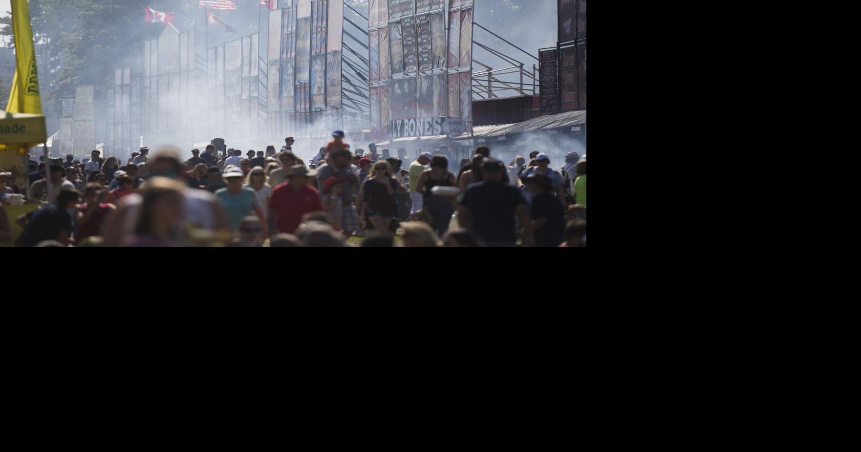 Record crowds flock to Burlington for Canada's Largest Ribfest