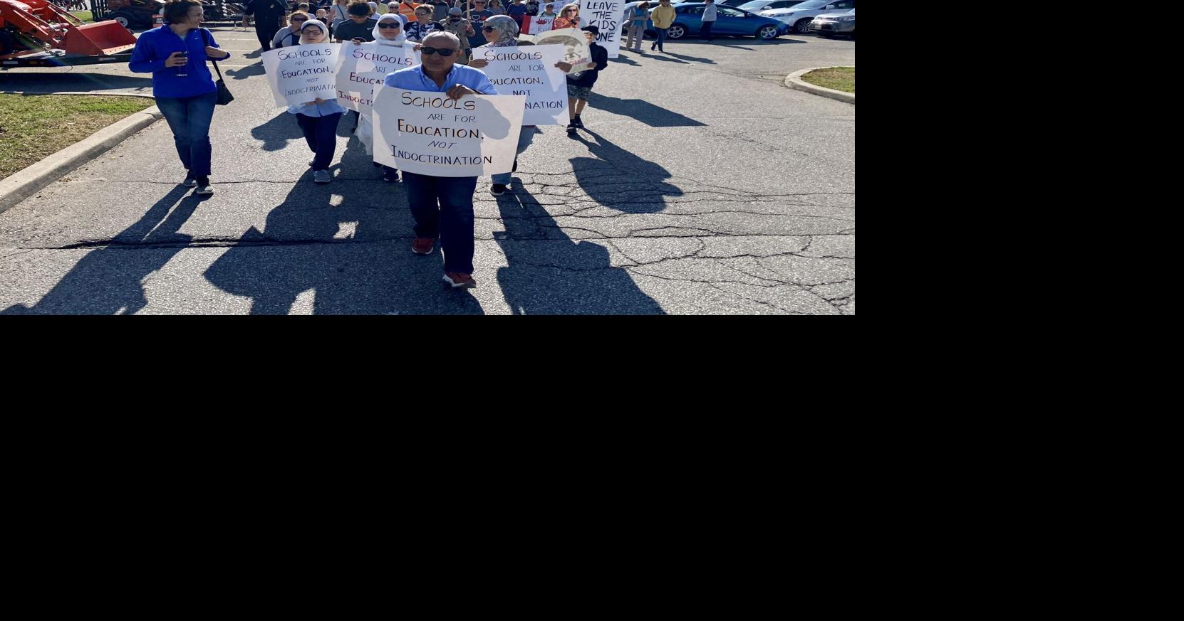 Protest, counterprotest draws over 1,000 in Burlington