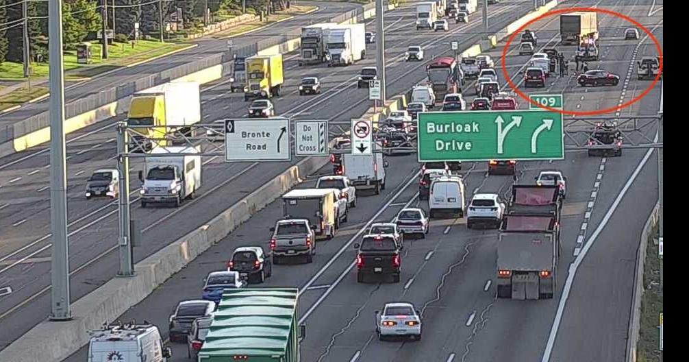 Multi-vehicle crash on QEW in Oakville leaves multiple lanes closed and ...